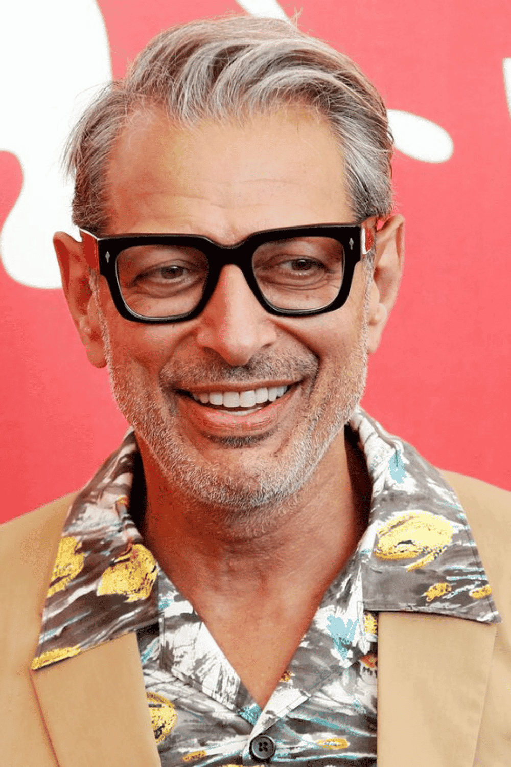 20 Trendiest Toupee Haircuts to Try in 2025