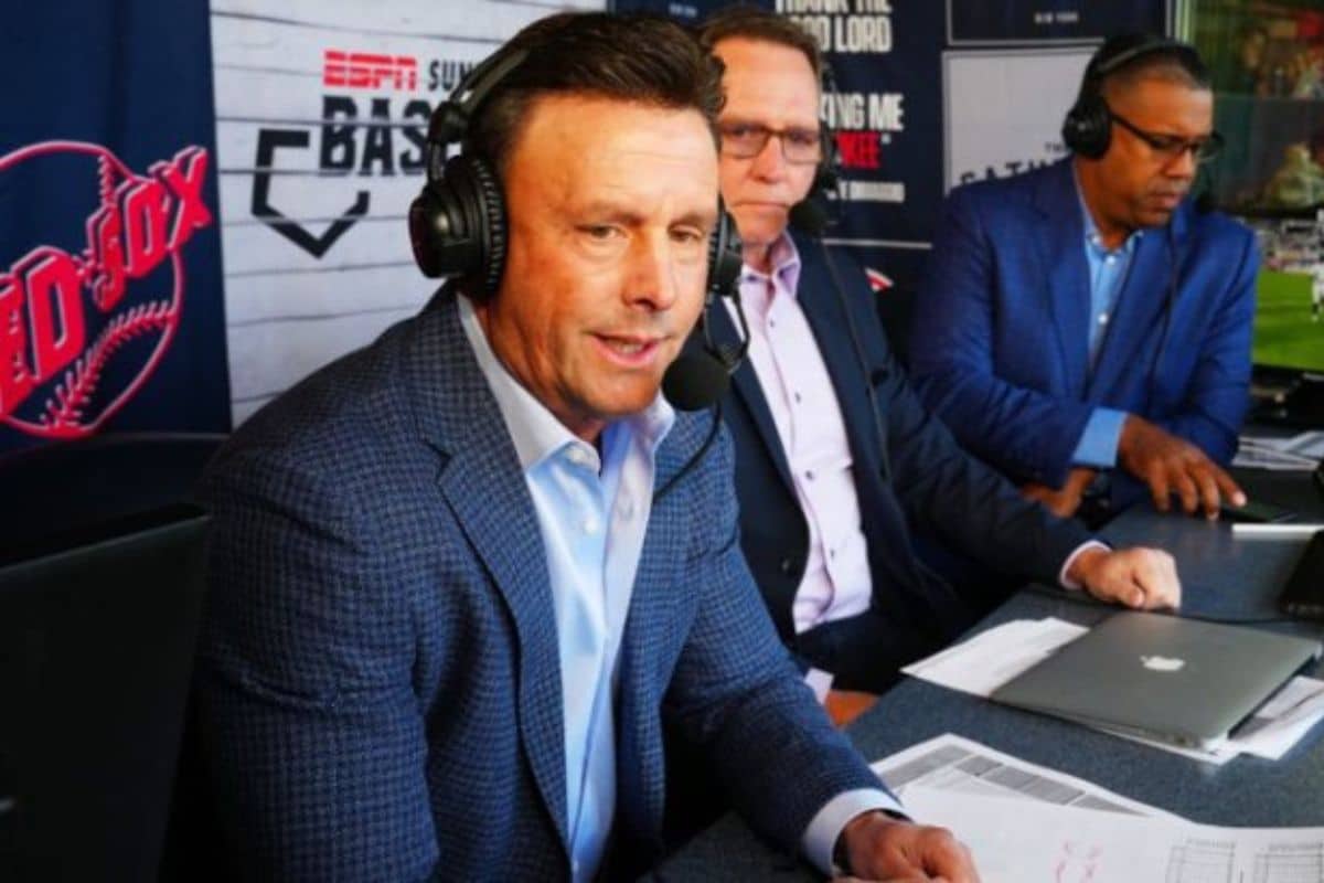 Karl Ravech Toupee Rumor at Rage: Is His Hair for Real?