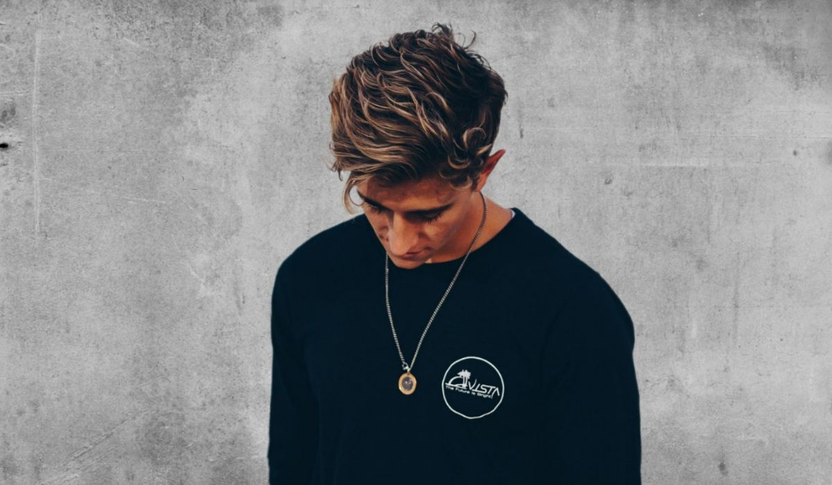 50 Must-Try Men's Highlights for Dark Hair 2025