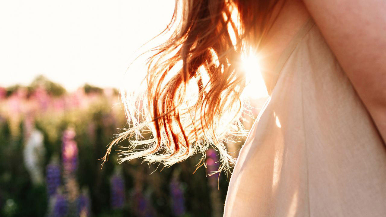 20 Expert Tips on How to Color Match Hair Extensions 2025