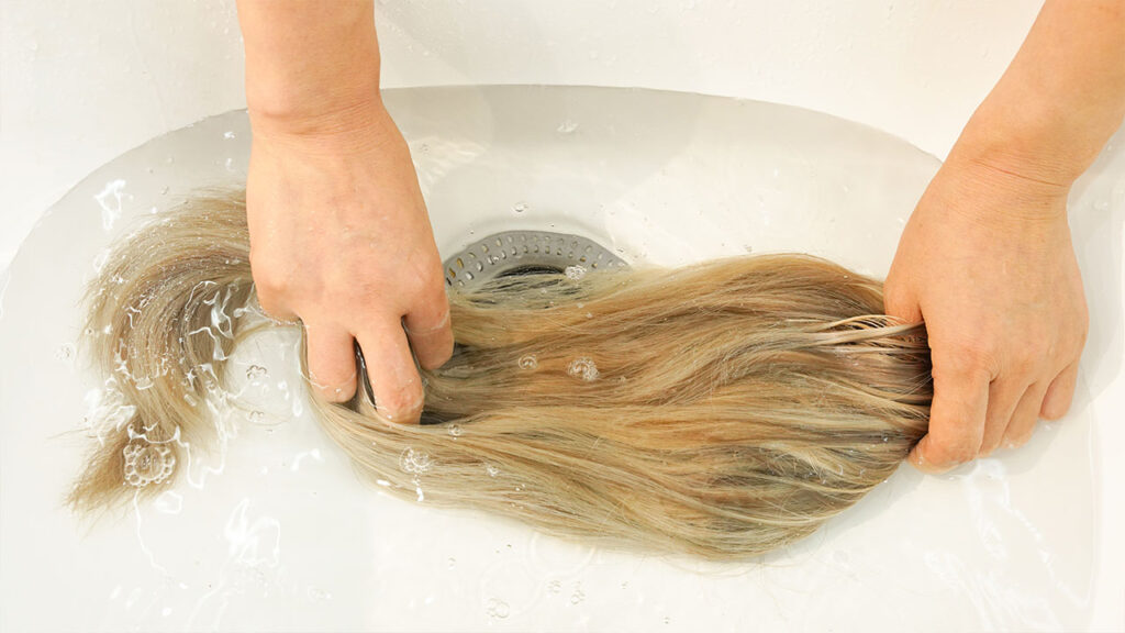 How to Wash a Human Hair Wig in 6 Steps | Newtimes Hair